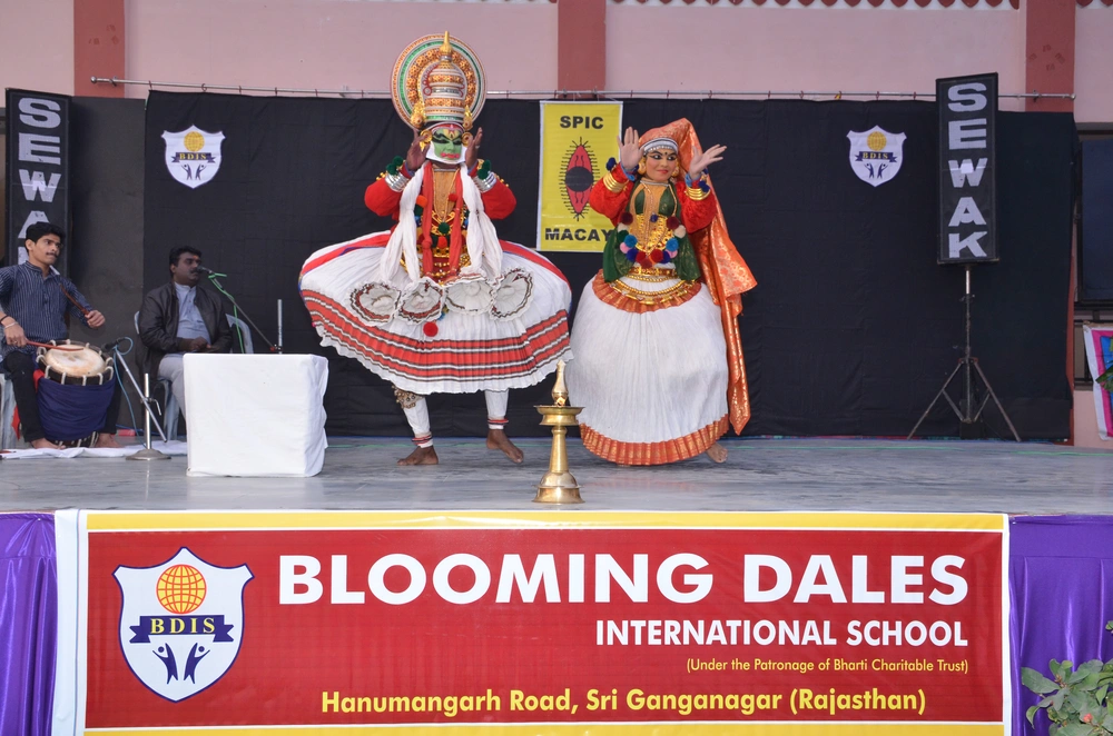 BDIS - Blooming Dales International School